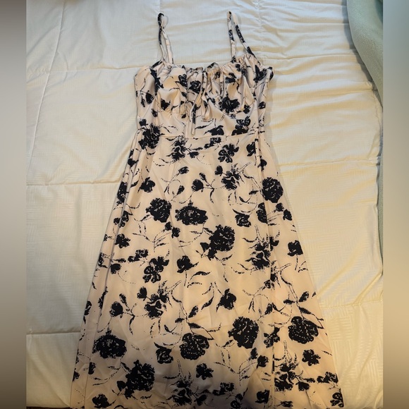 SHEIN | Dresses | Shein Floral Black And Cream Summer Sundress | Poshmark